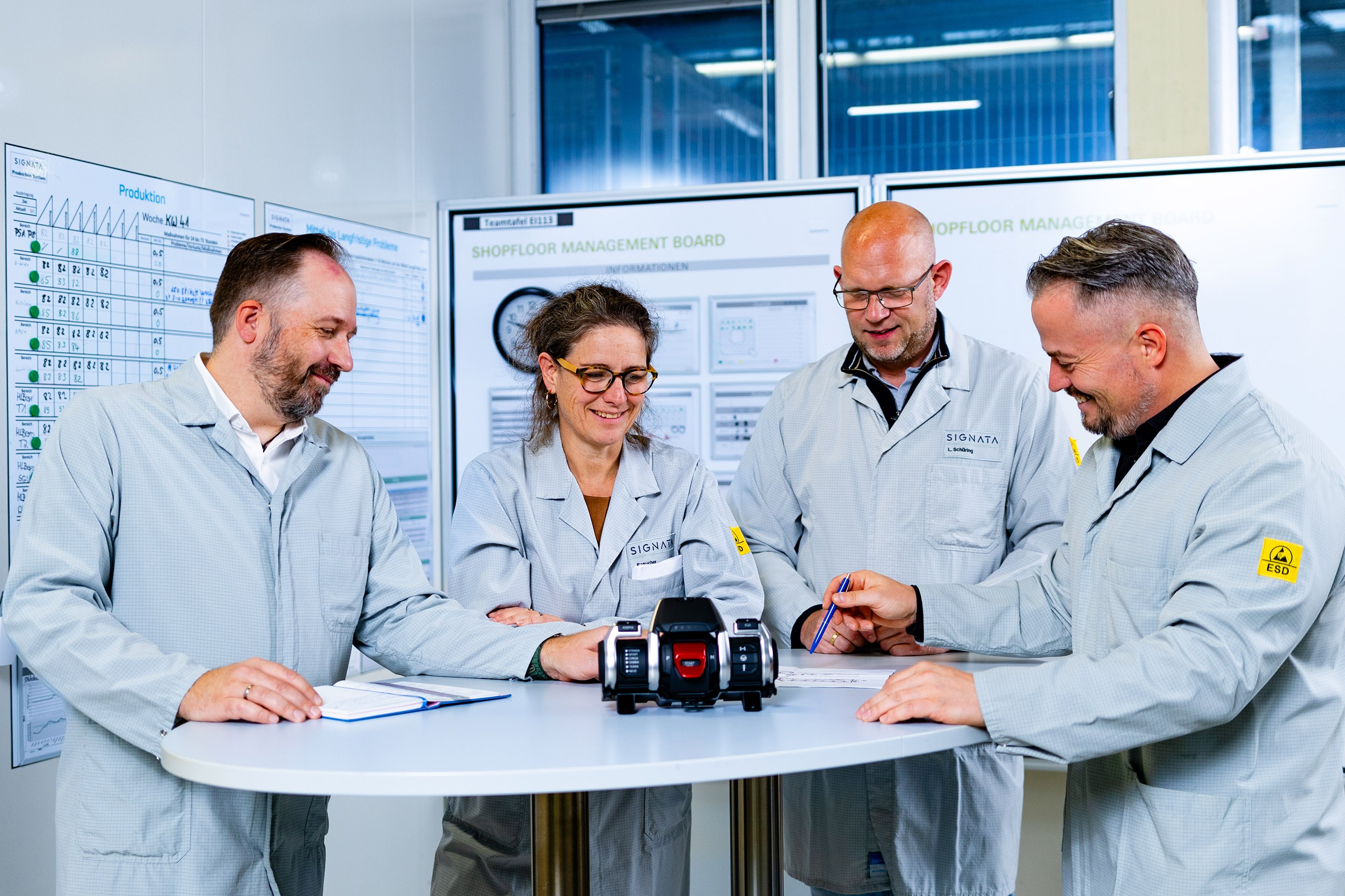 Customized mechatronical solutions | SIGNATA GmbH